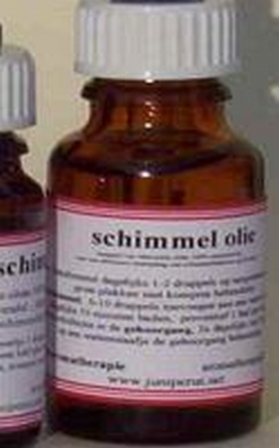 Schimmel olie compositie van oliën tegen huidschimmels